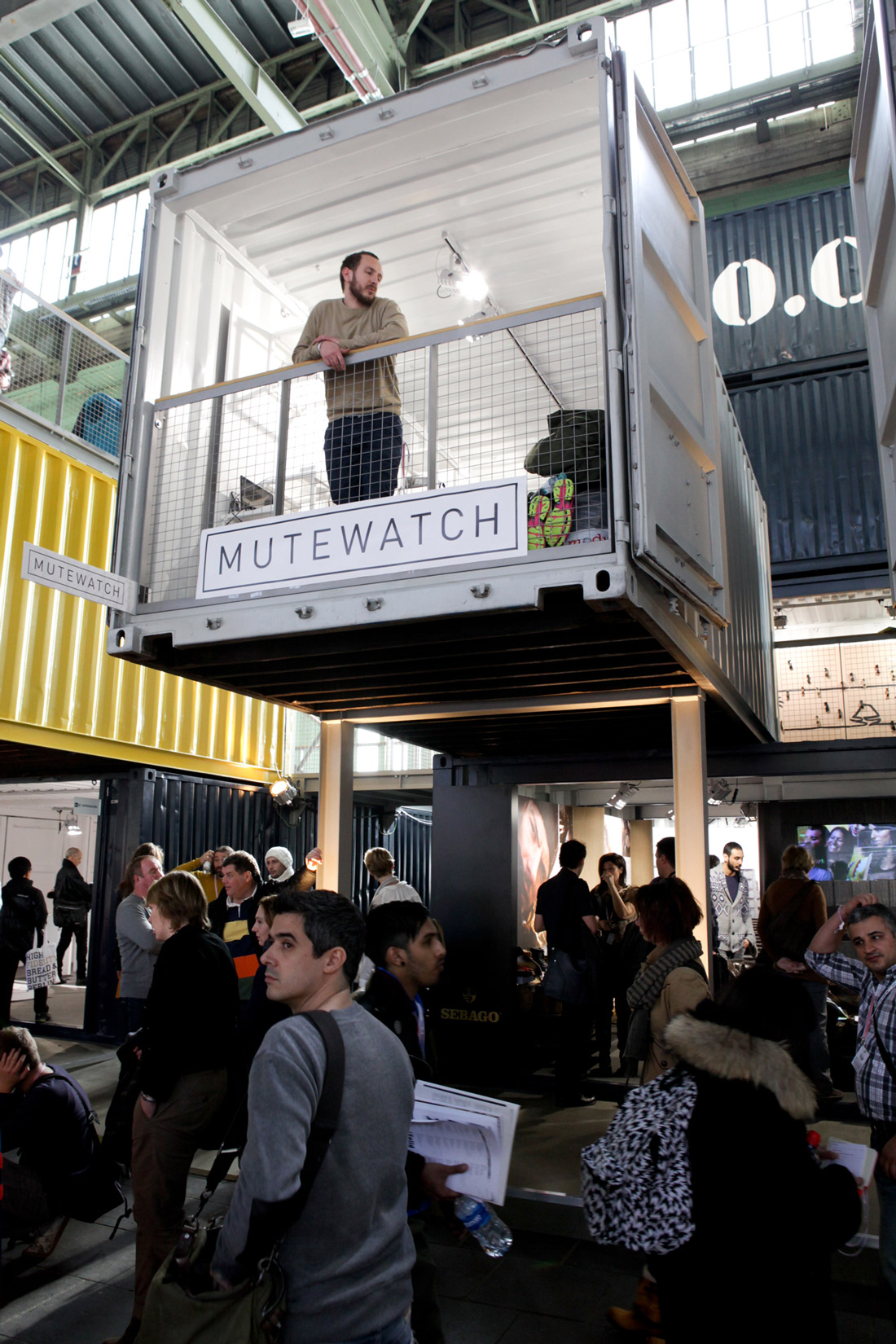 CONCEPT: EVENT CONTAINER HALL, 2011 > 2x20ft > Experts in container ...